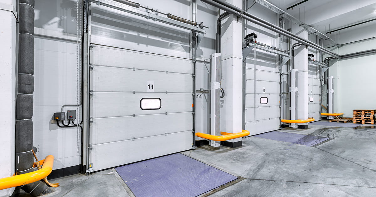 4 Ways To Improve Your Loading Dock Efficiency